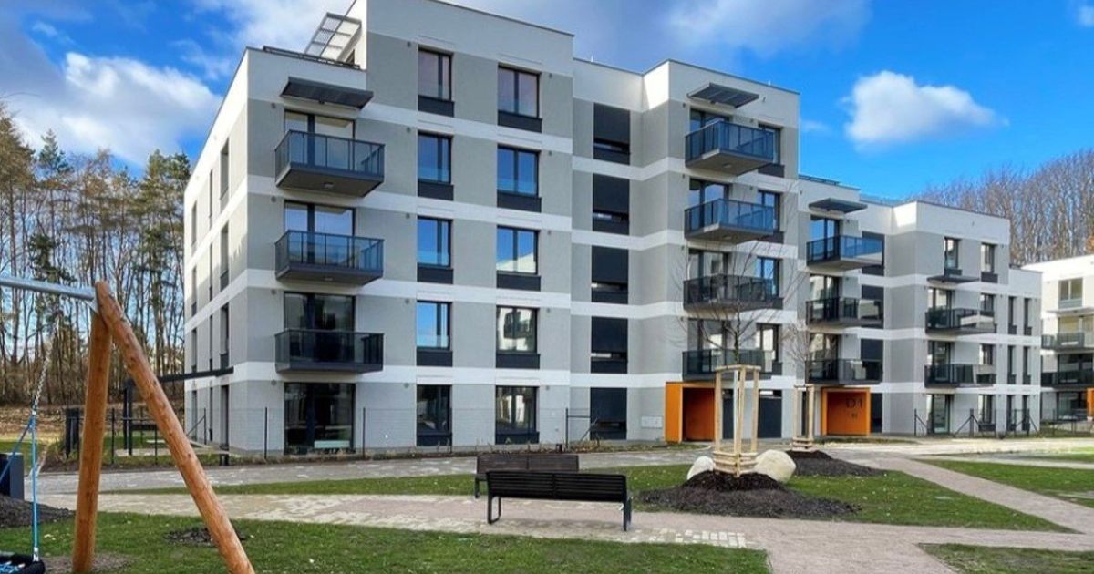 Realizace balkonového zábradlí VESI HOSTIVAŘ | Kaveo s.r.o.